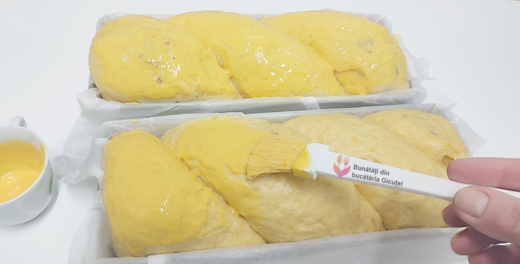 Cozonac pufos cu lapte acru – Bucătăria Gicuței